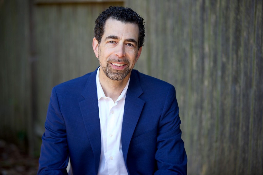 Robert Lavitt | Barnard Iglitzin & Lavitt LLP